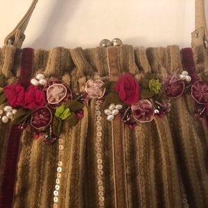 Pat Vine | Bags | Stunning Beaded Velvet Chenille Purse | Poshmark